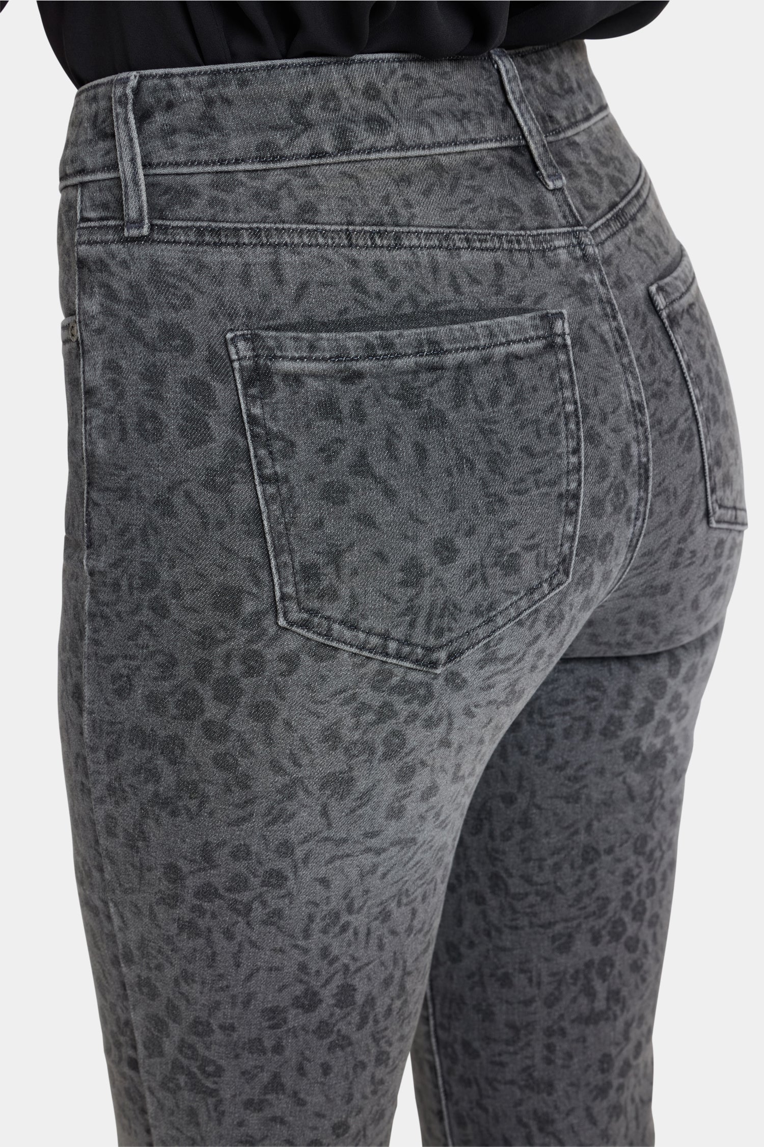 Marilyn Straight Jeans With High Rise And 31" Inseam - Grey Daniela ...