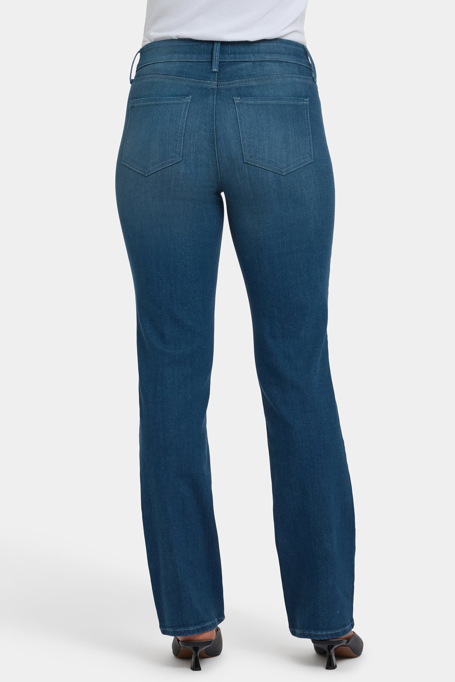 Marilyn Straight Jeans With High Rise And 31" Inseam - Hugo Rain Blue ...