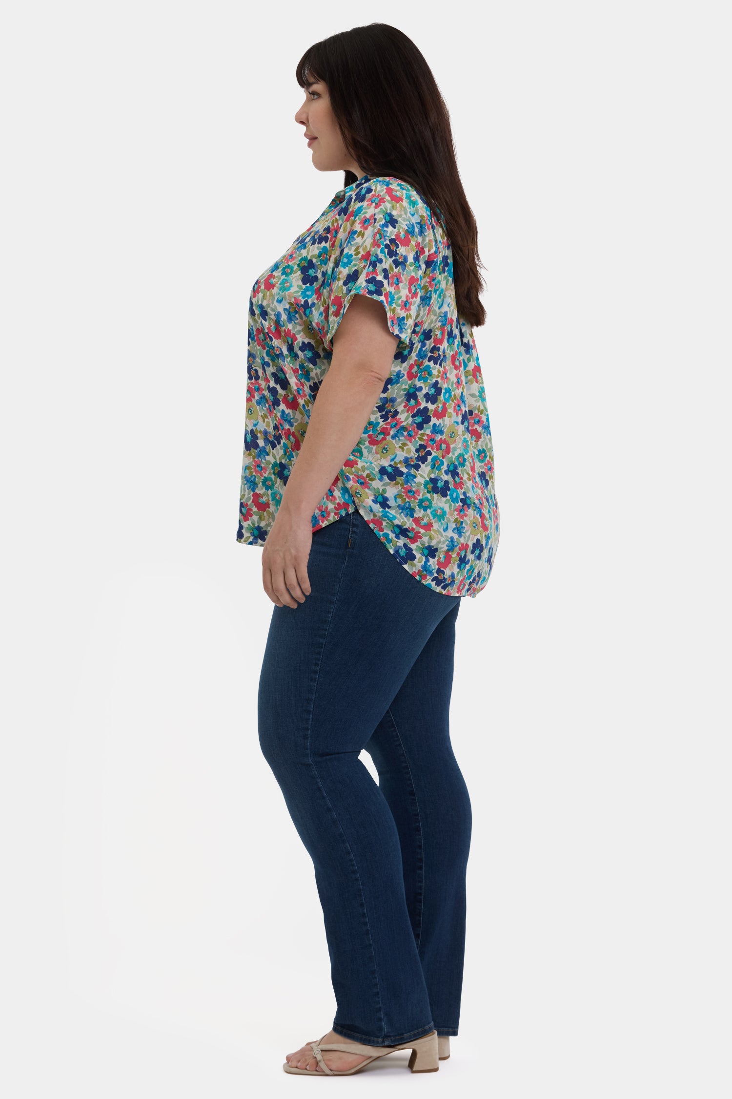 Becky Short Sleeved Blouse In Plus Size - Cala Gracio Multi | NYDJ