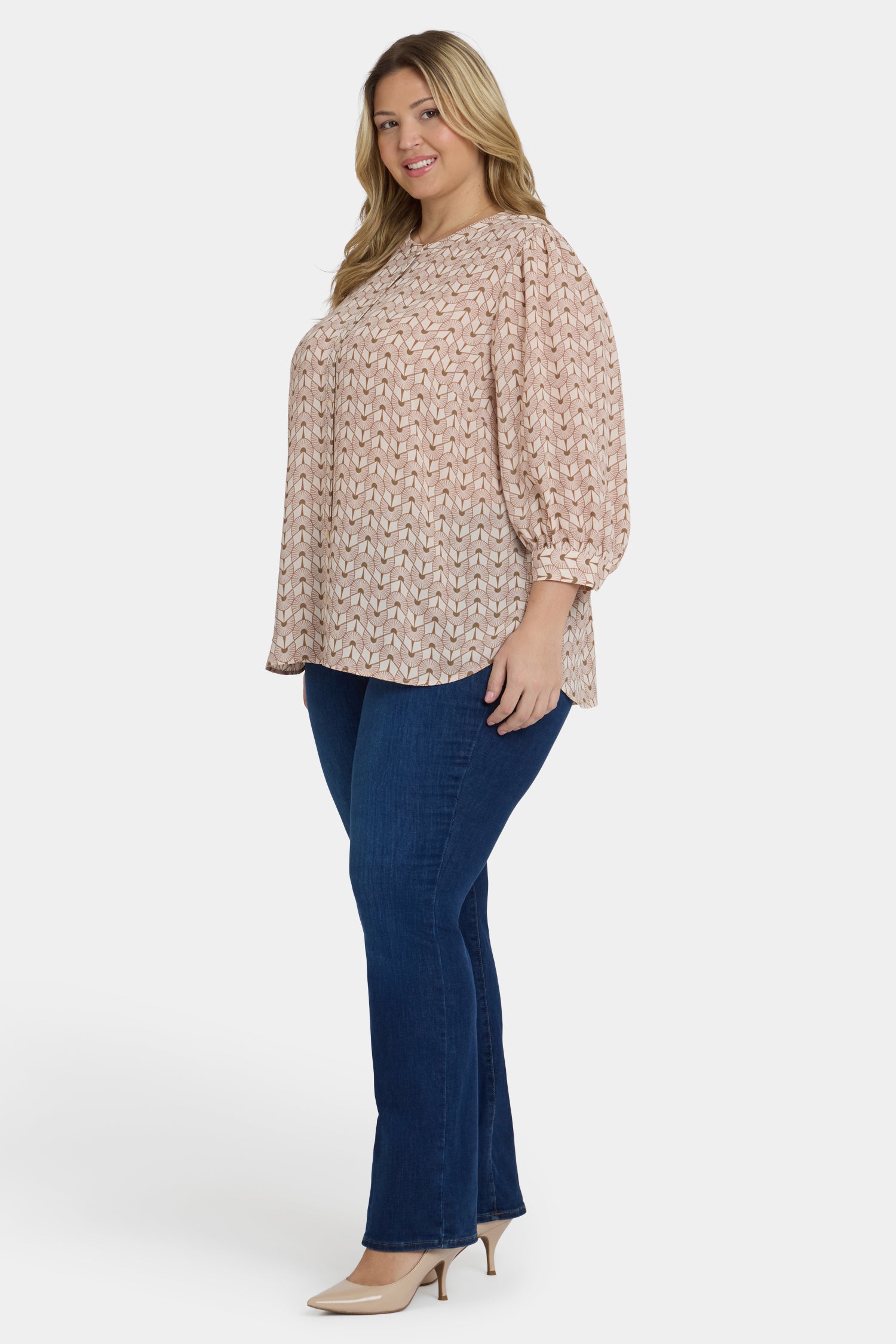 Bonnie Blouse In Plus Size - Gare de Lyon Tan | NYDJ
